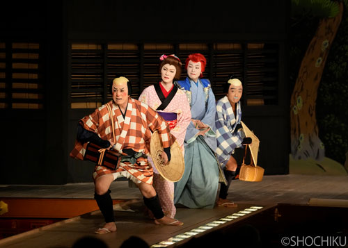 August at the Kabukiza Theatre at the ||KABUKI WEB